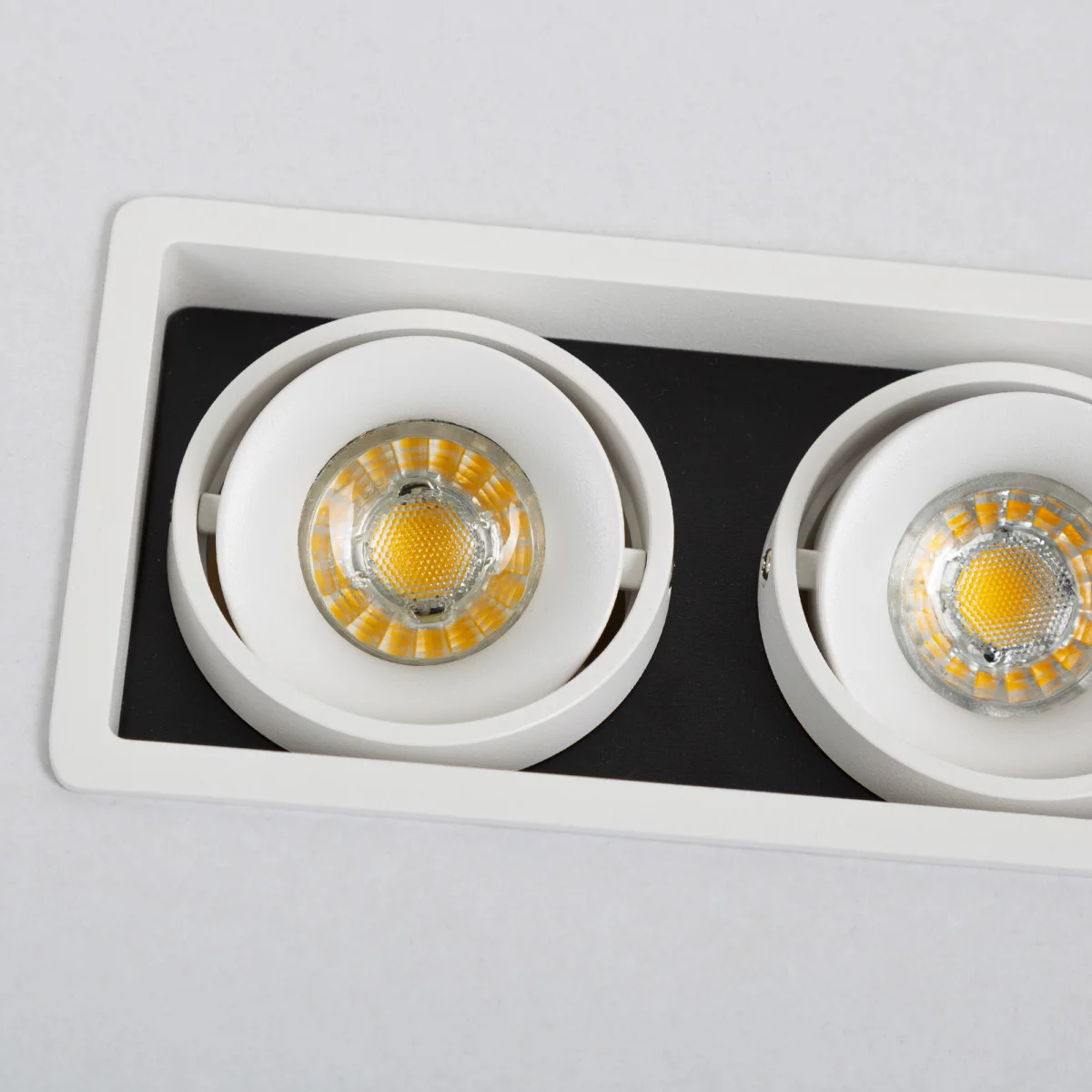 Set de 3 spots doubles à encastrer Bjorn 2 blancs orientables